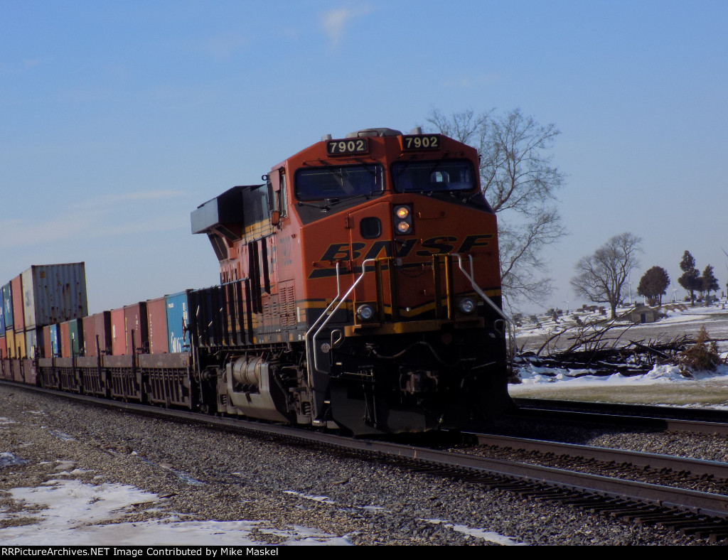 BNSF 7902